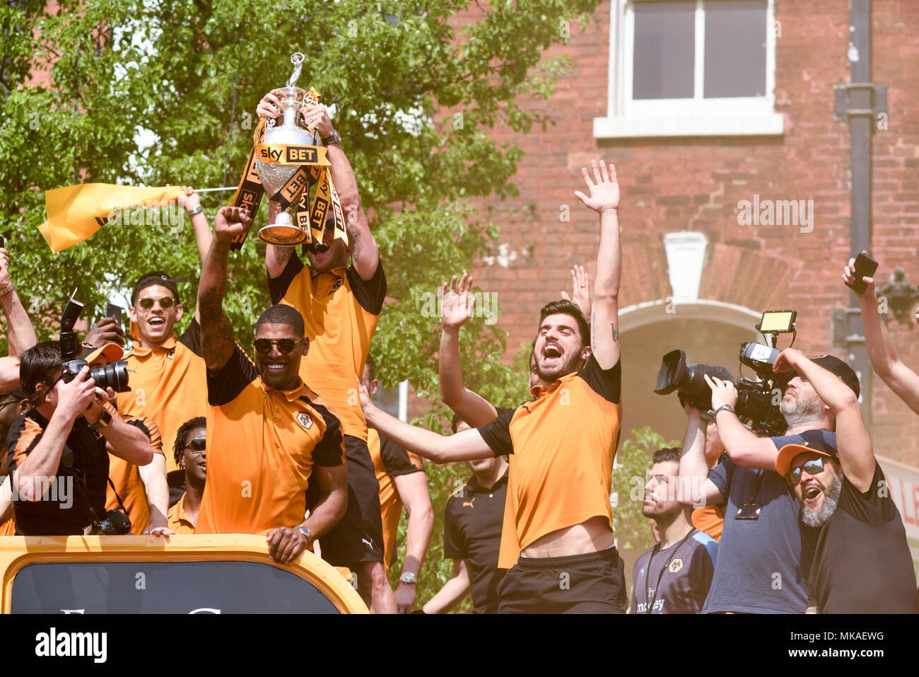Wolverhampton, UK.07th May 2018: Wolverhampton Wanderers FC victory ...