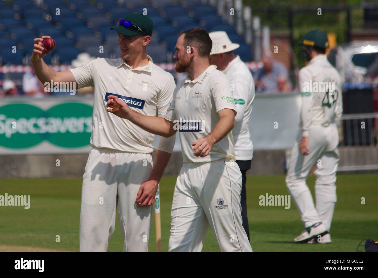 Replacement cricket ball hi-res stock photography and images - Alamy