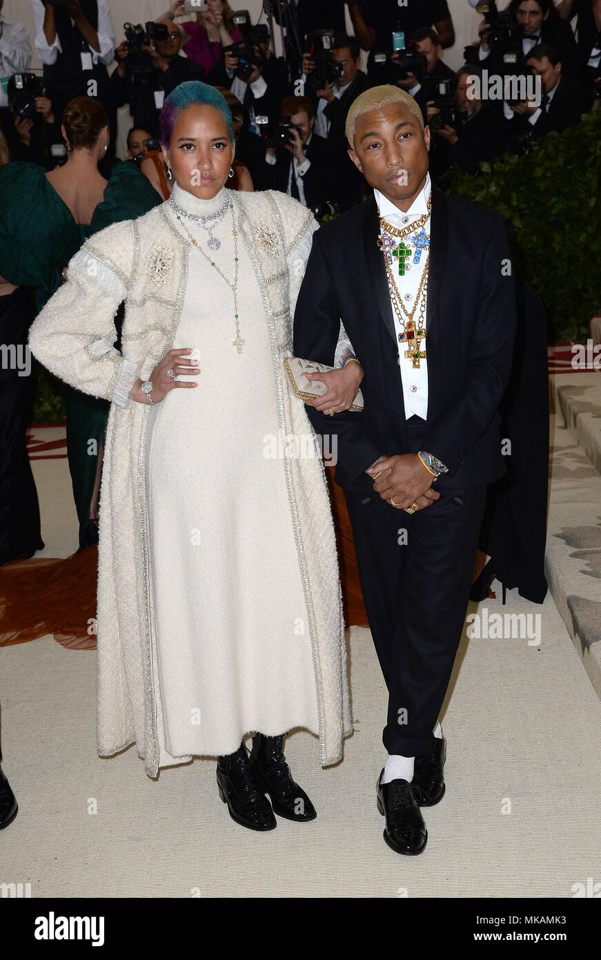 Helen Lasichanh Met Gala Pharrell Williams Marries Helen Lasichanh