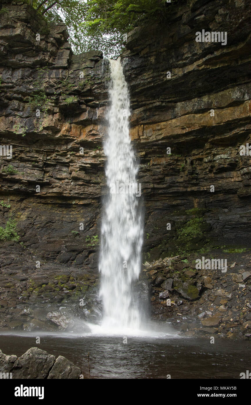Highest waterfall in england hi-res stock photography and images - Alamy