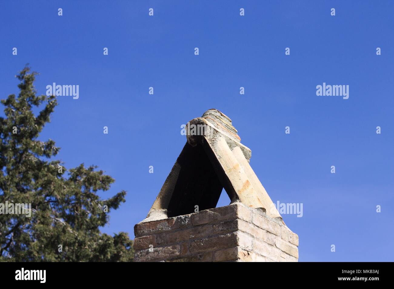 Typical italian chimney hi-res stock photography and images - Alamy