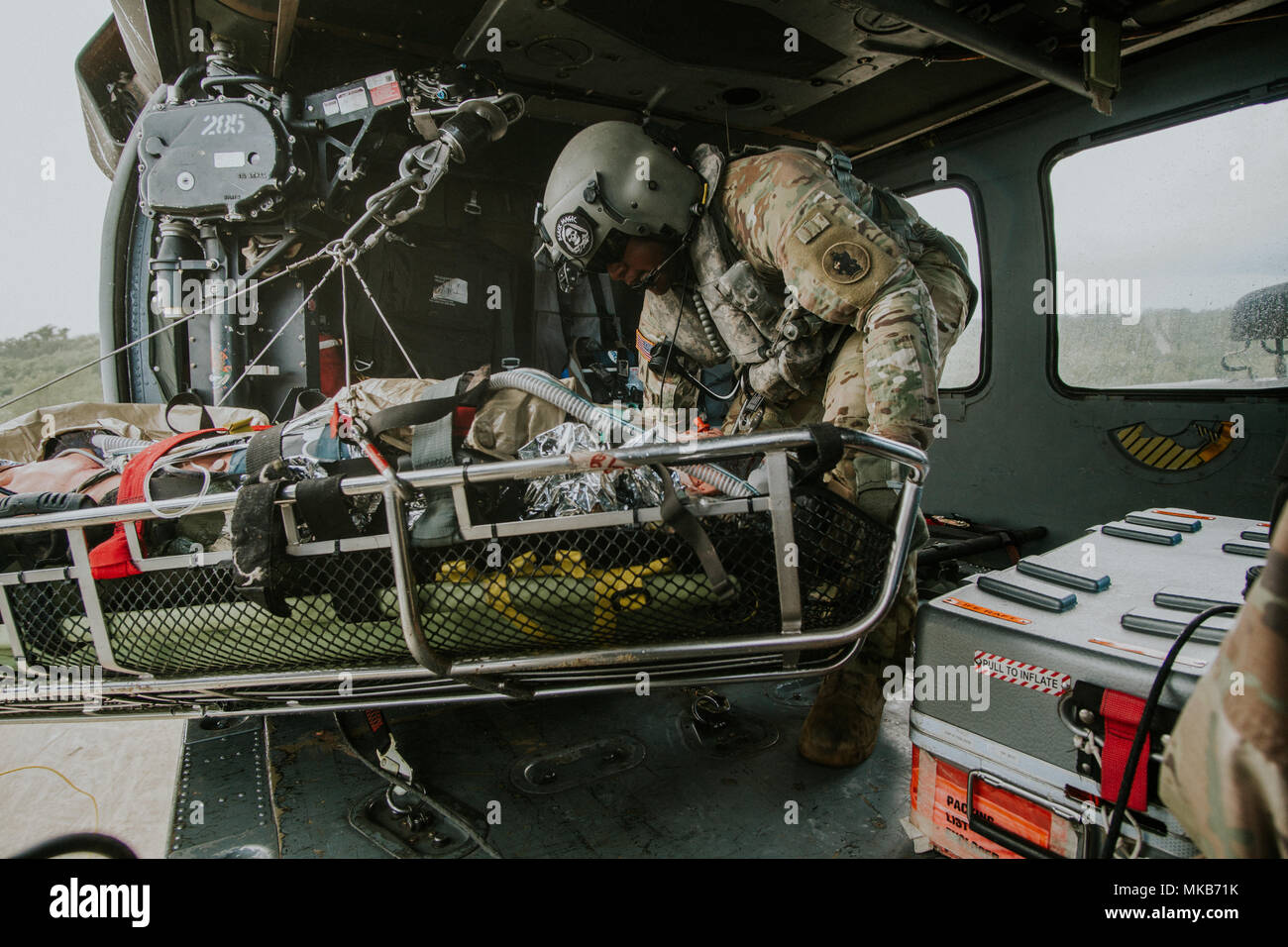 U.S. Army soldiers with 1st Battalion, 228th Aviation Regiment ...
