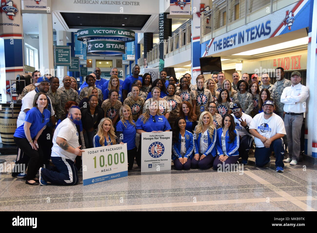 Military members from Naval Air Station Fort Worth Joint Reserve Base ...