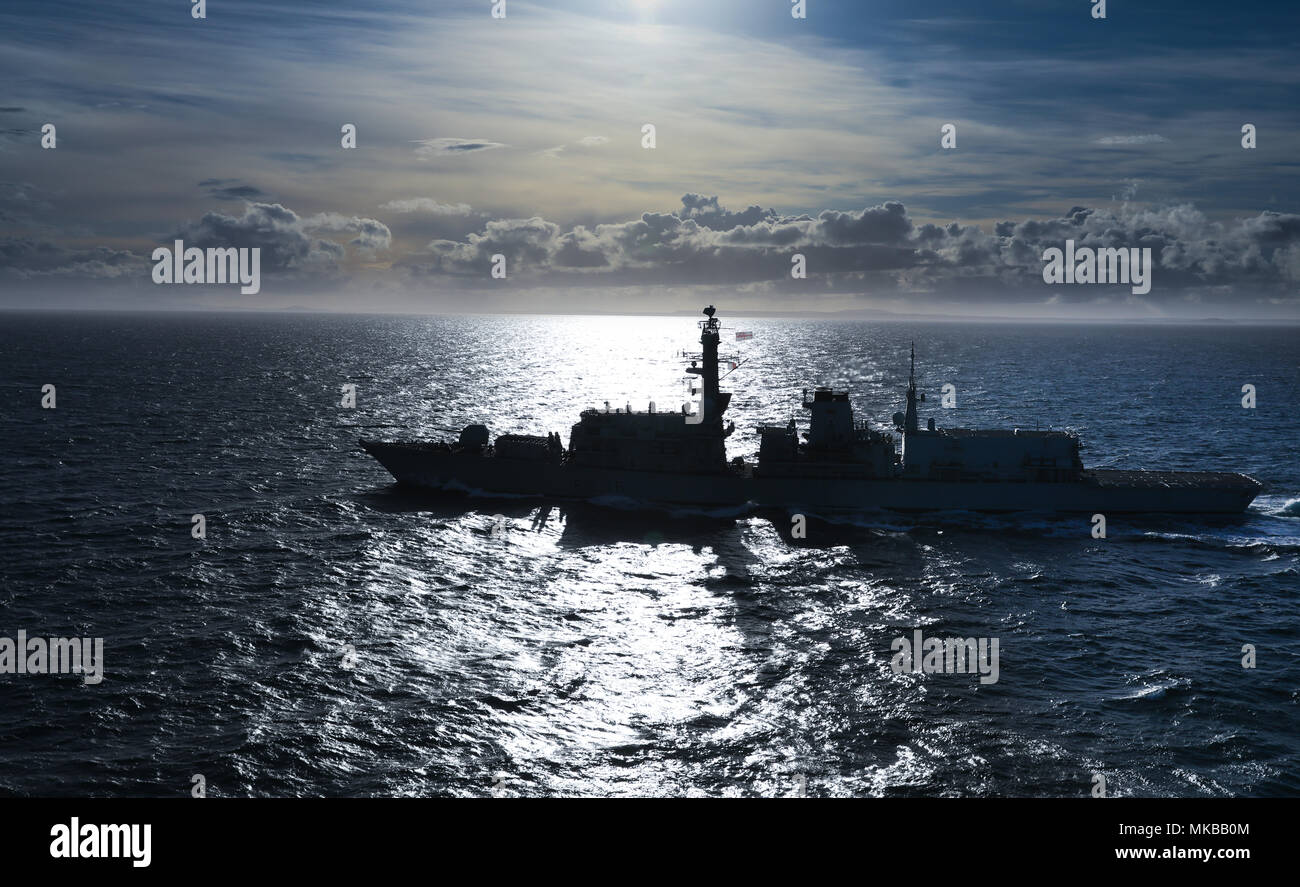 Hms montrose hi-res stock photography and images - Alamy