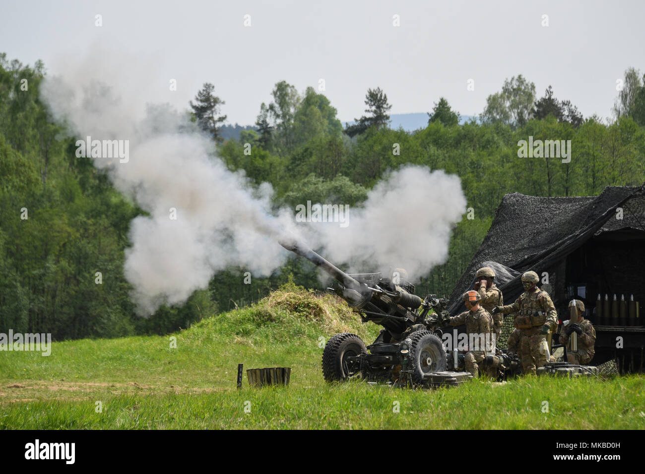 105mm Howitzer High Resolution Stock Photography and Images - Alamy