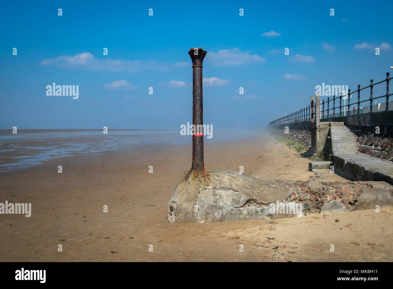 Meols wirral hi-res stock photography and images - Alamy