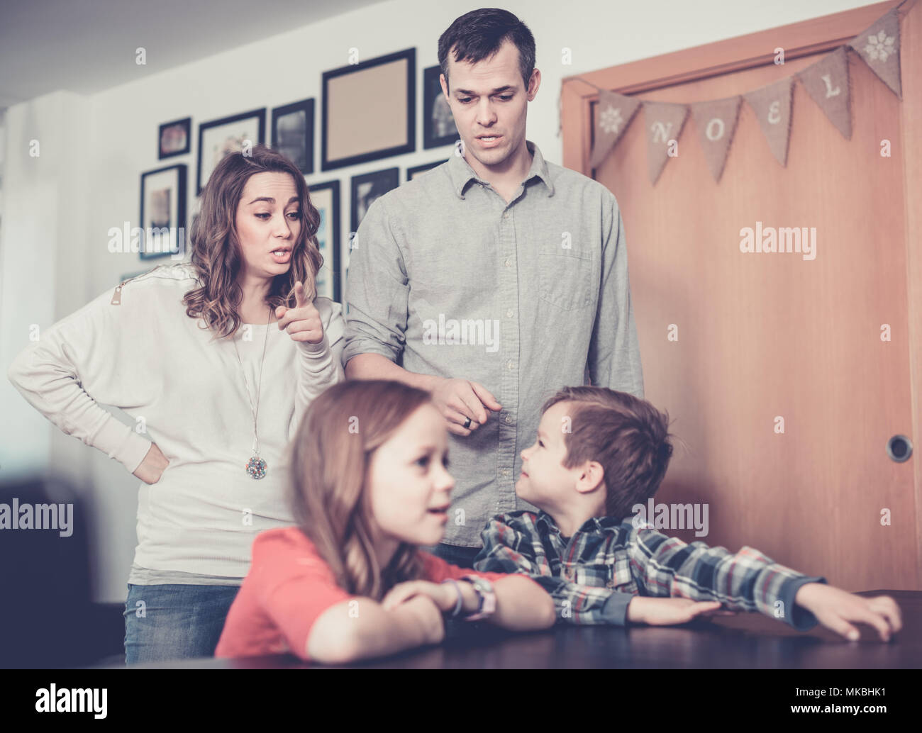 Parents telling off children hi-res stock photography and images - Alamy