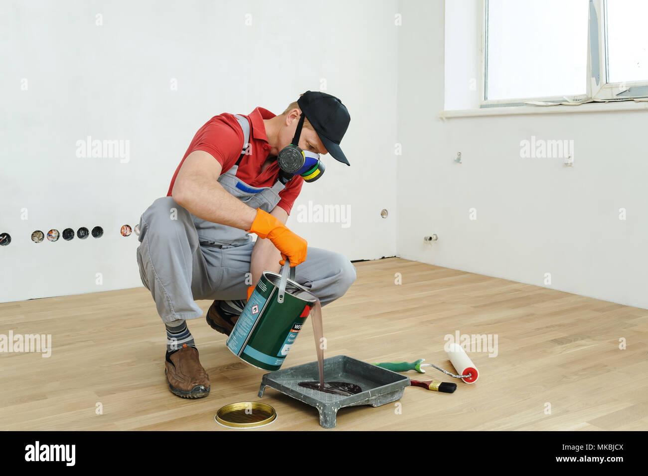 Repairing hardwood floors hi-res stock photography and images - Alamy