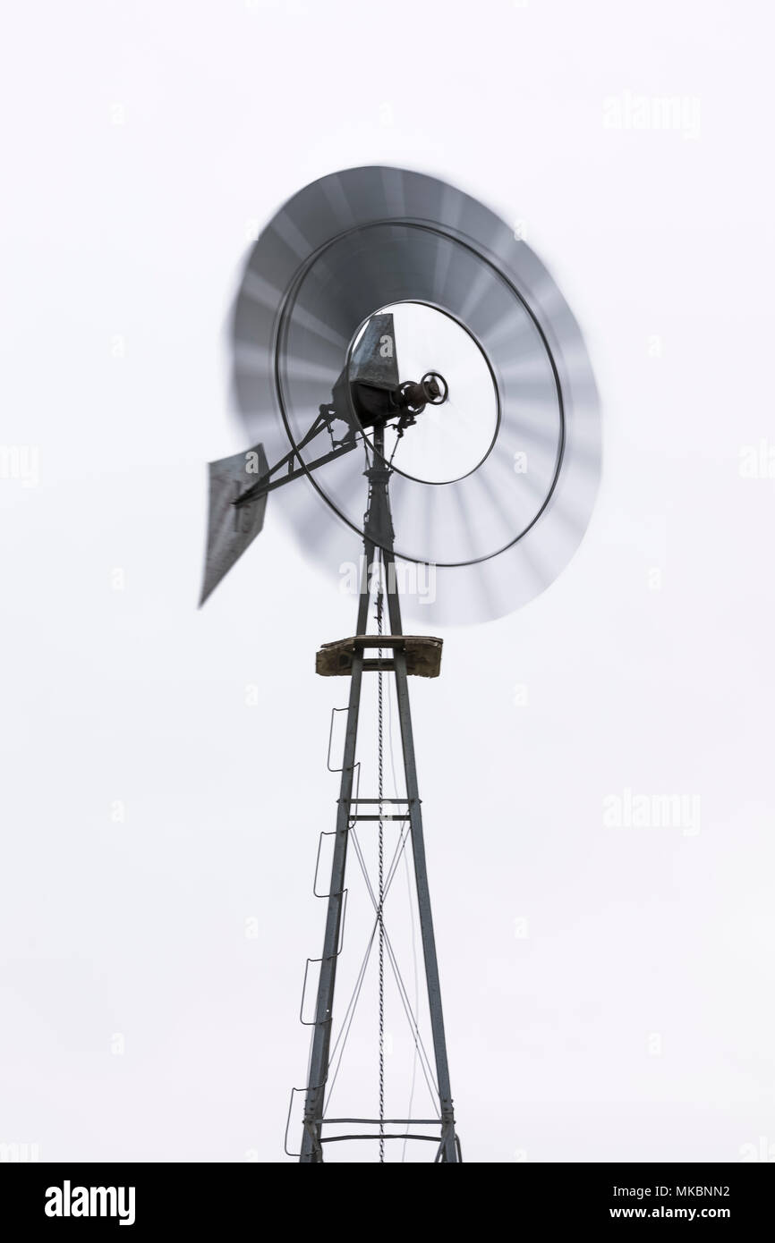 Ogallala aquifer windmill hi-res stock photography and images - Alamy