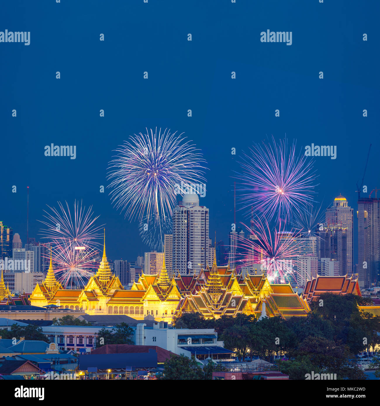 Bangkok fireworks hi-res stock photography and images - Alamy