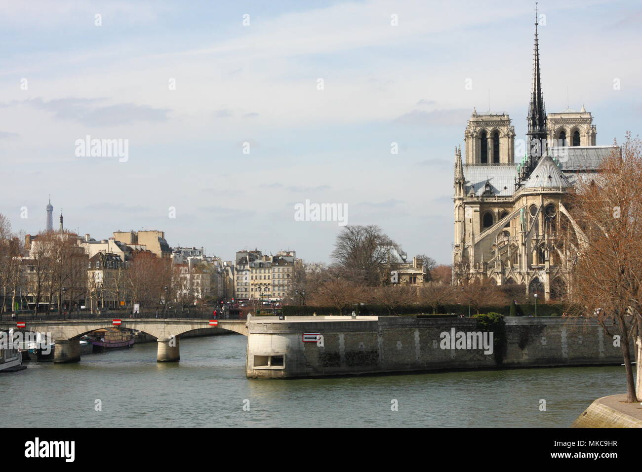 Notre dame and sena river Stock Photo - Alamy