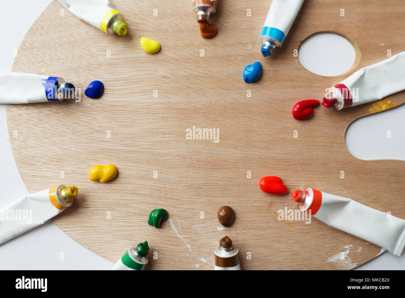 Squashed oil paint hi-res stock photography and images - Alamy