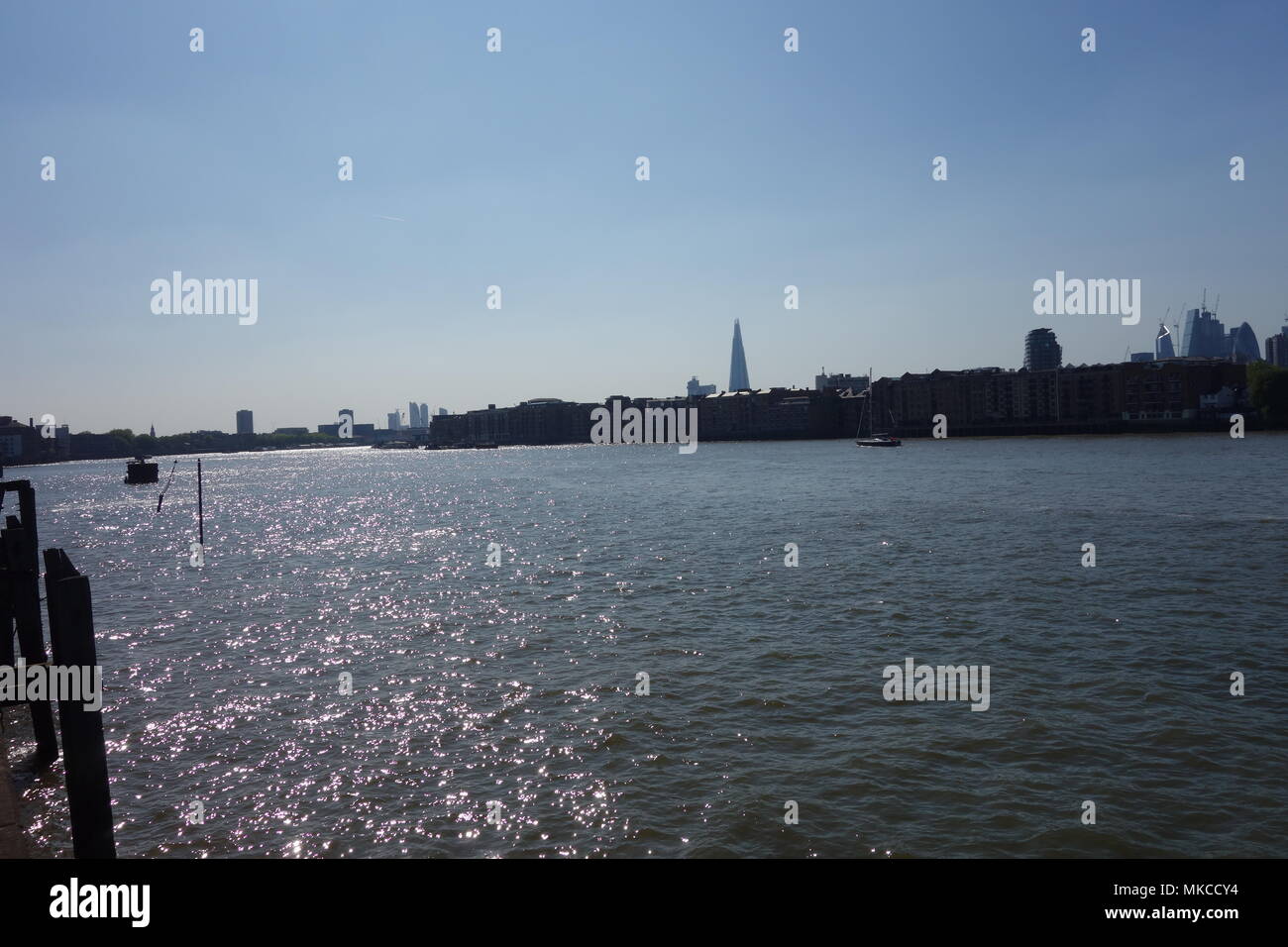 River Thames towards Tower Bridge from Rotherhithe, London, SE16 Stock ...