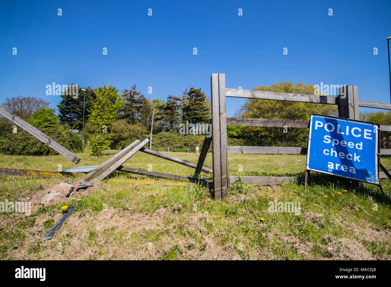 Broken down police vehicle hi-res stock photography and images - Alamy