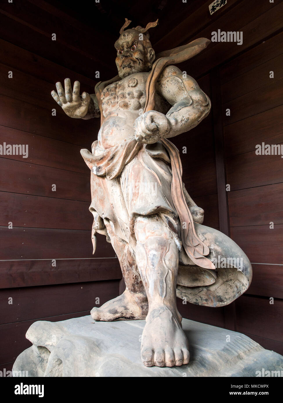 Nio temple guardian, Konzoji temple, 88 temple pilgrimage, Kagawa ...