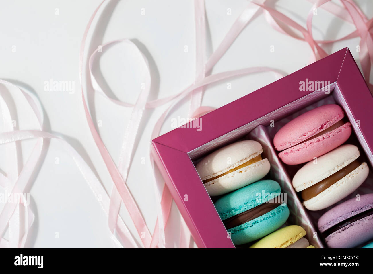 Macaron image hi-res stock photography and images - Alamy