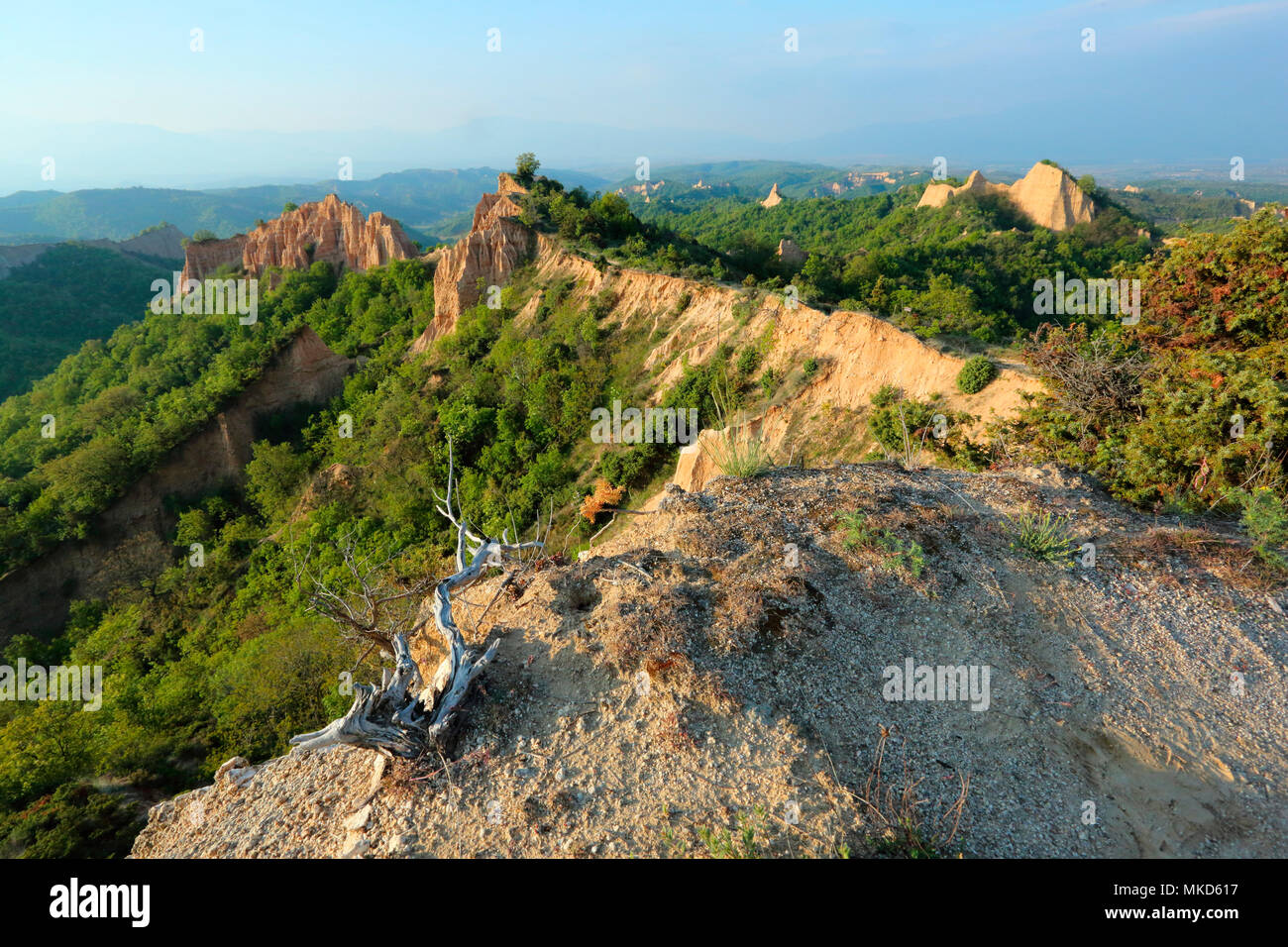 Melnik Pyramids, Bulgarie Stock Photo - Alamy