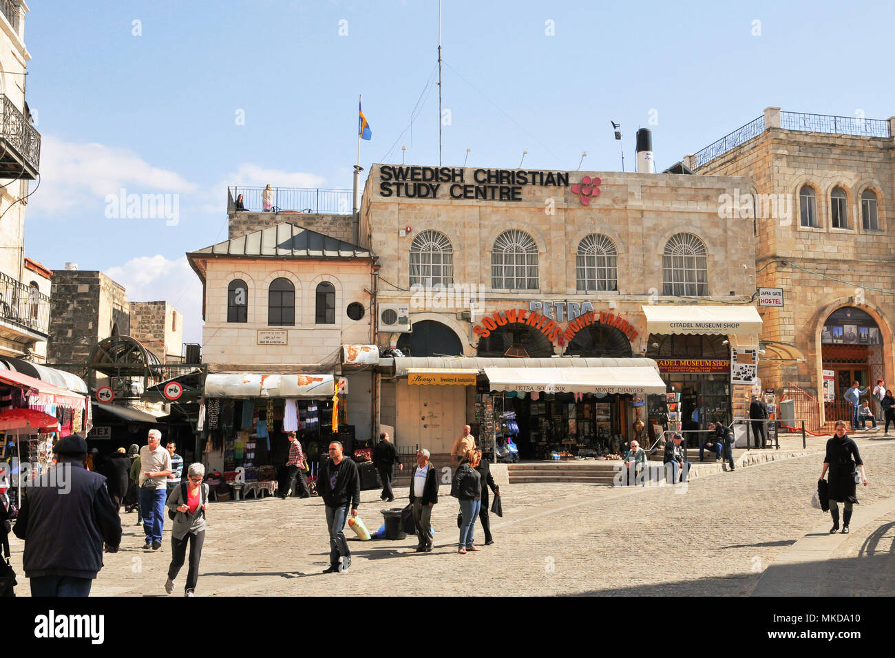 Jerusalem street scene hi-res stock photography and images - Alamy