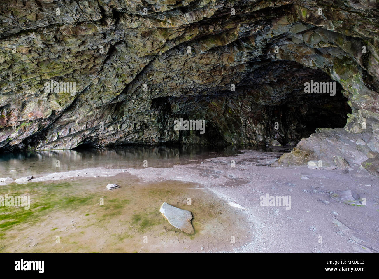 Cathedral cave lake district hi-res stock photography and images - Alamy