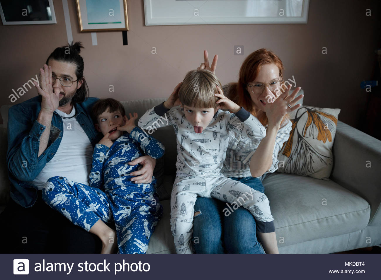 Making faces making a face hi-res stock photography and images - Alamy