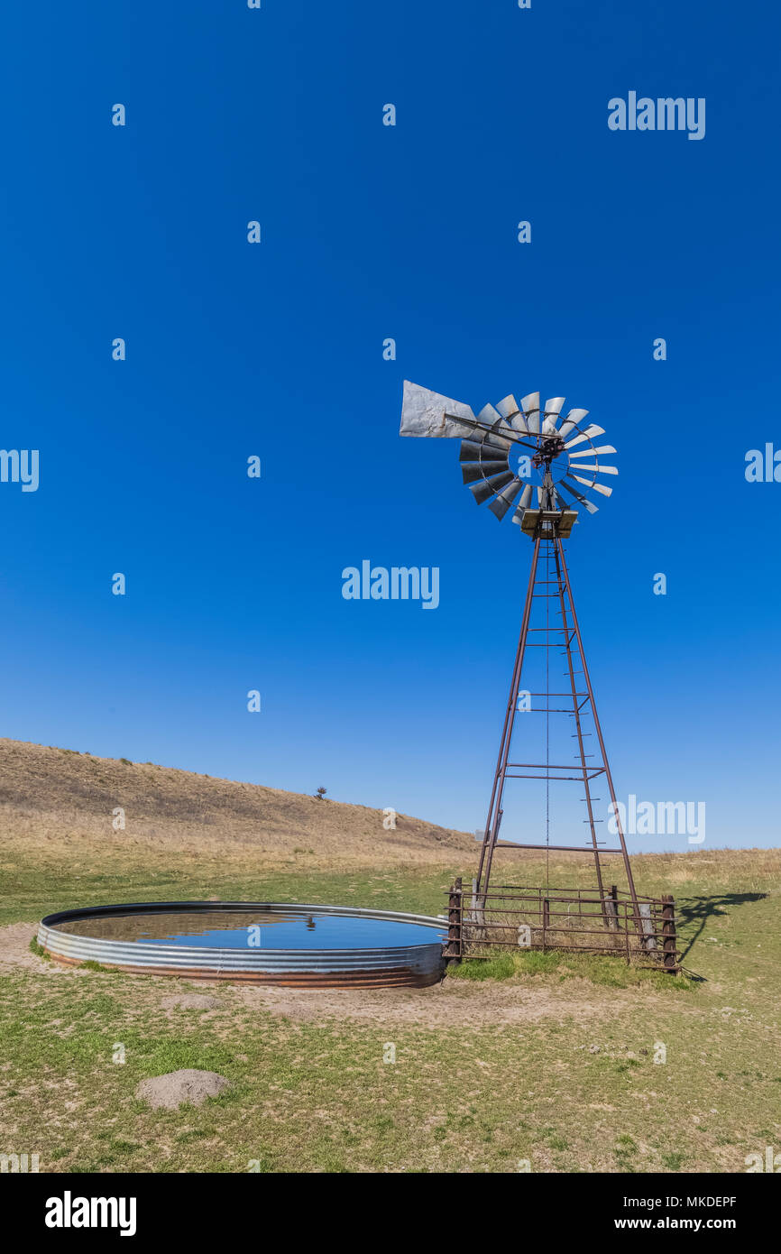 Iconic windmill used for pumping water on grasslands in Nebraska ...