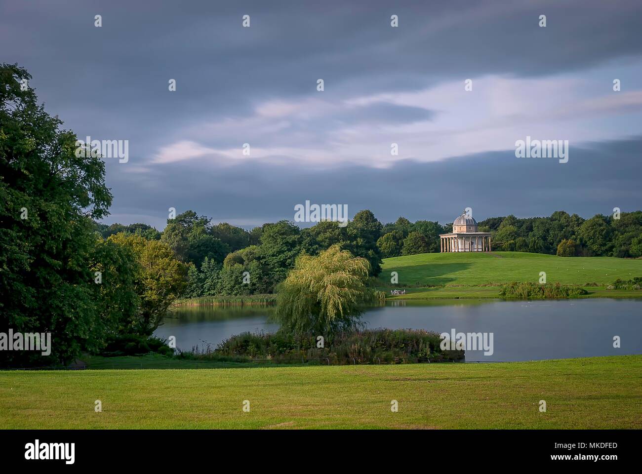 Hardwick great pond hi-res stock photography and images - Alamy