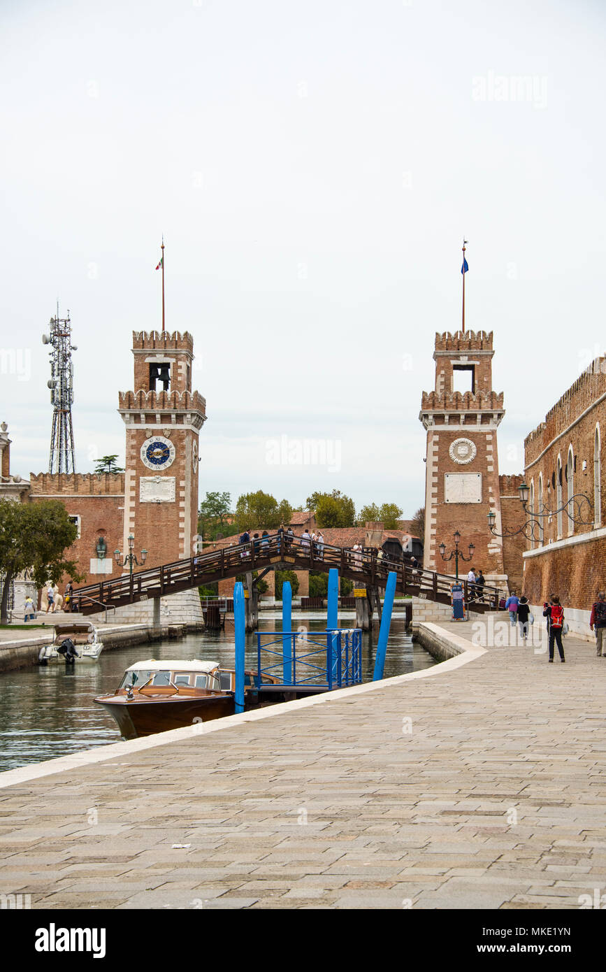 Bridge over the canal in front of the towers at entrance to Arsenal ...