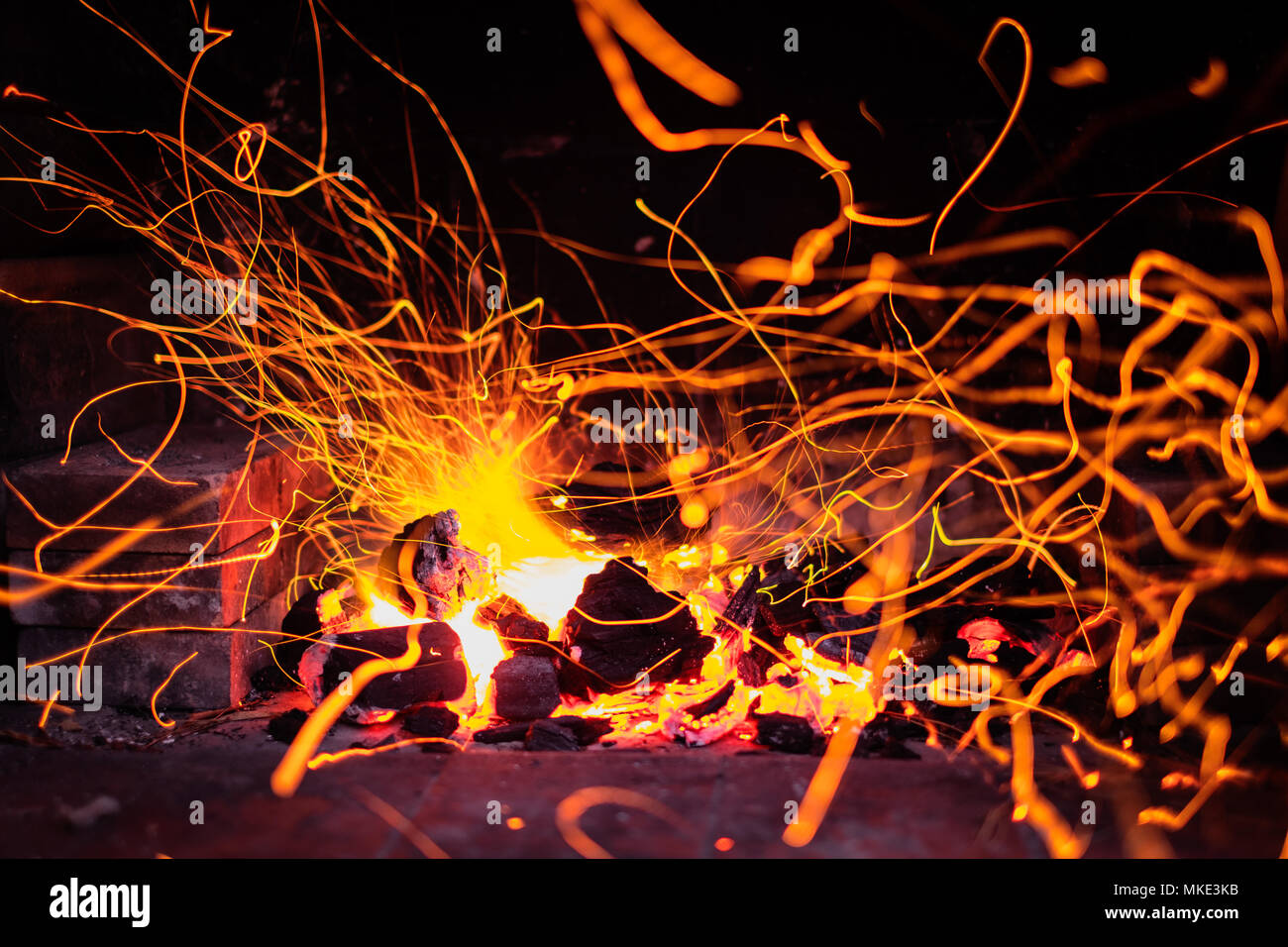 Bonfire vibes hi-res stock photography and images - Alamy