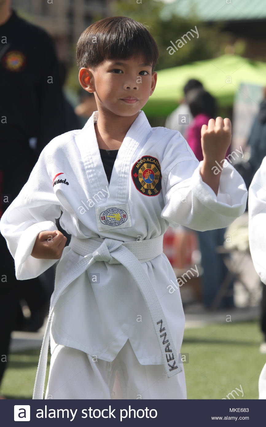 Self Defence Skills High Resolution Stock Photography and Images - Alamy