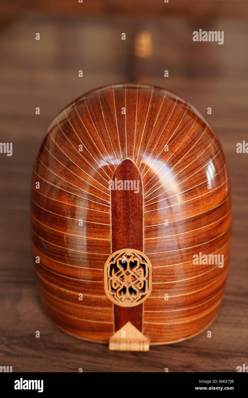 Baglama hi-res stock photography and images - Alamy