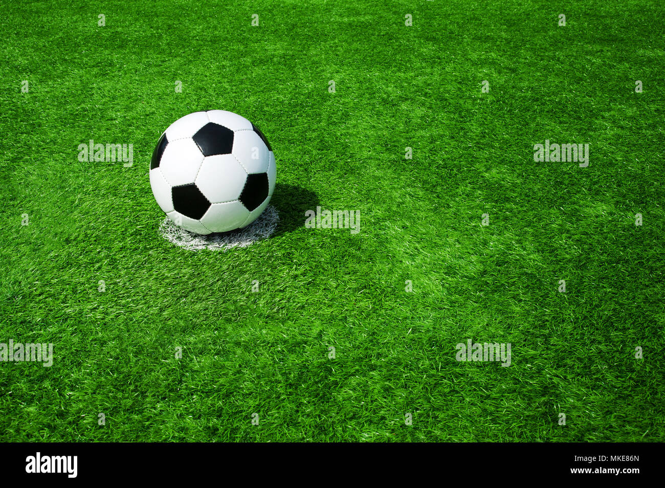 Spot the ball competition hi-res stock photography and images - Alamy