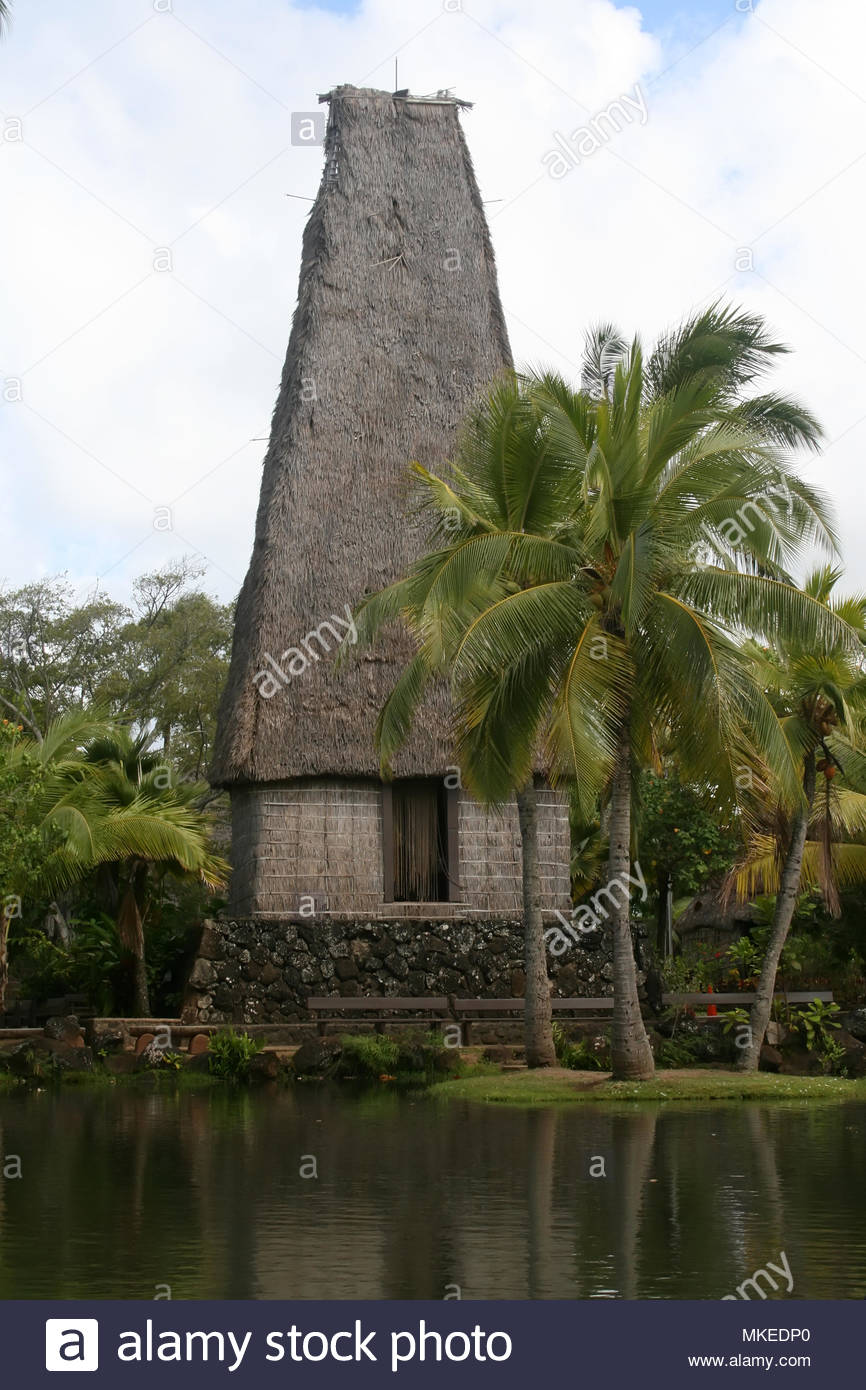 Traditional House Hawaii Stock Photos & Traditional House Hawaii Stock ...