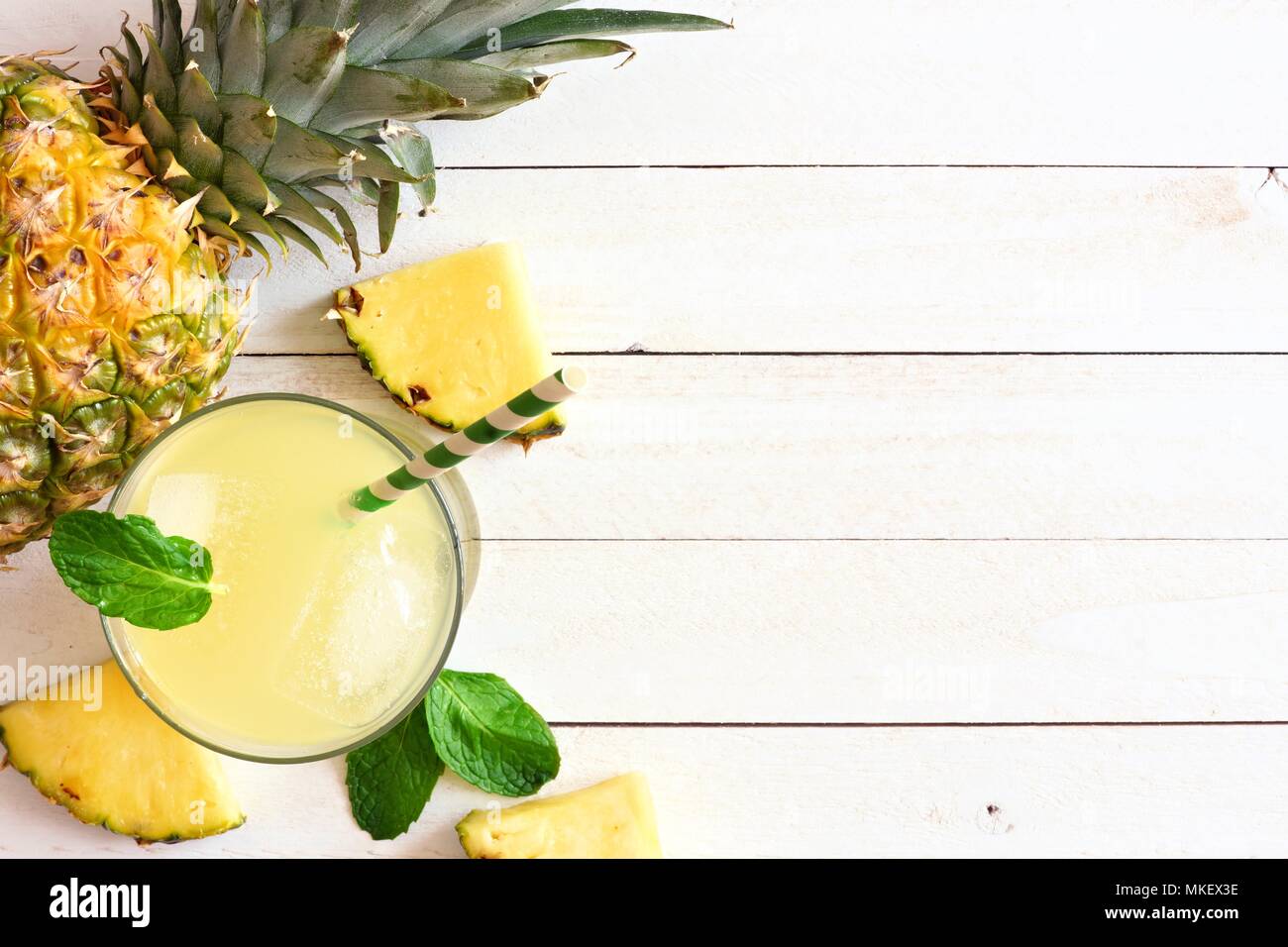 Summer fruit border hi-res stock photography and images - Alamy