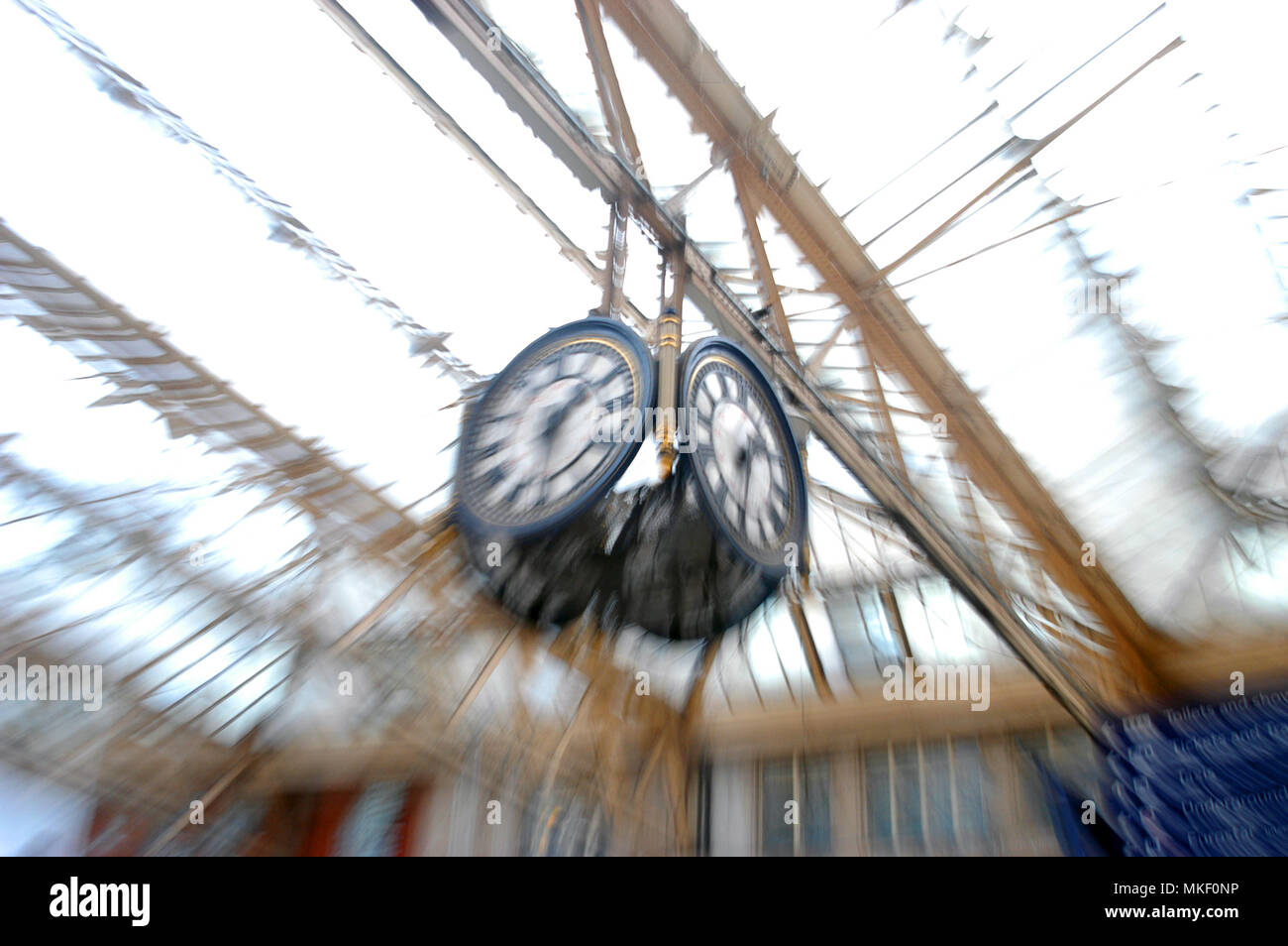 ‘under the clock at Waterloo Station’ Stock Photo - Alamy