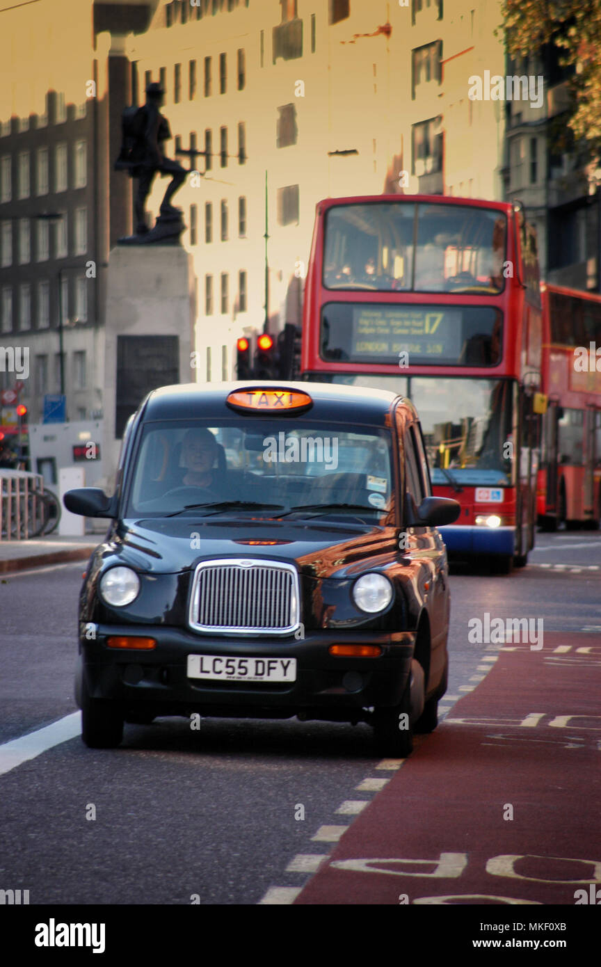 Bus cab london hi-res stock photography and images - Alamy