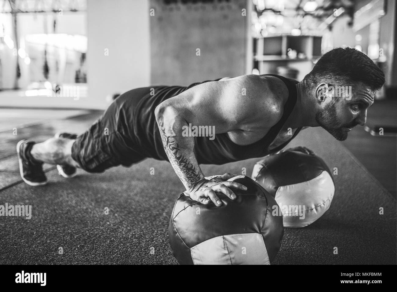 Muscled men Black and White Stock Photos & Images - Alamy