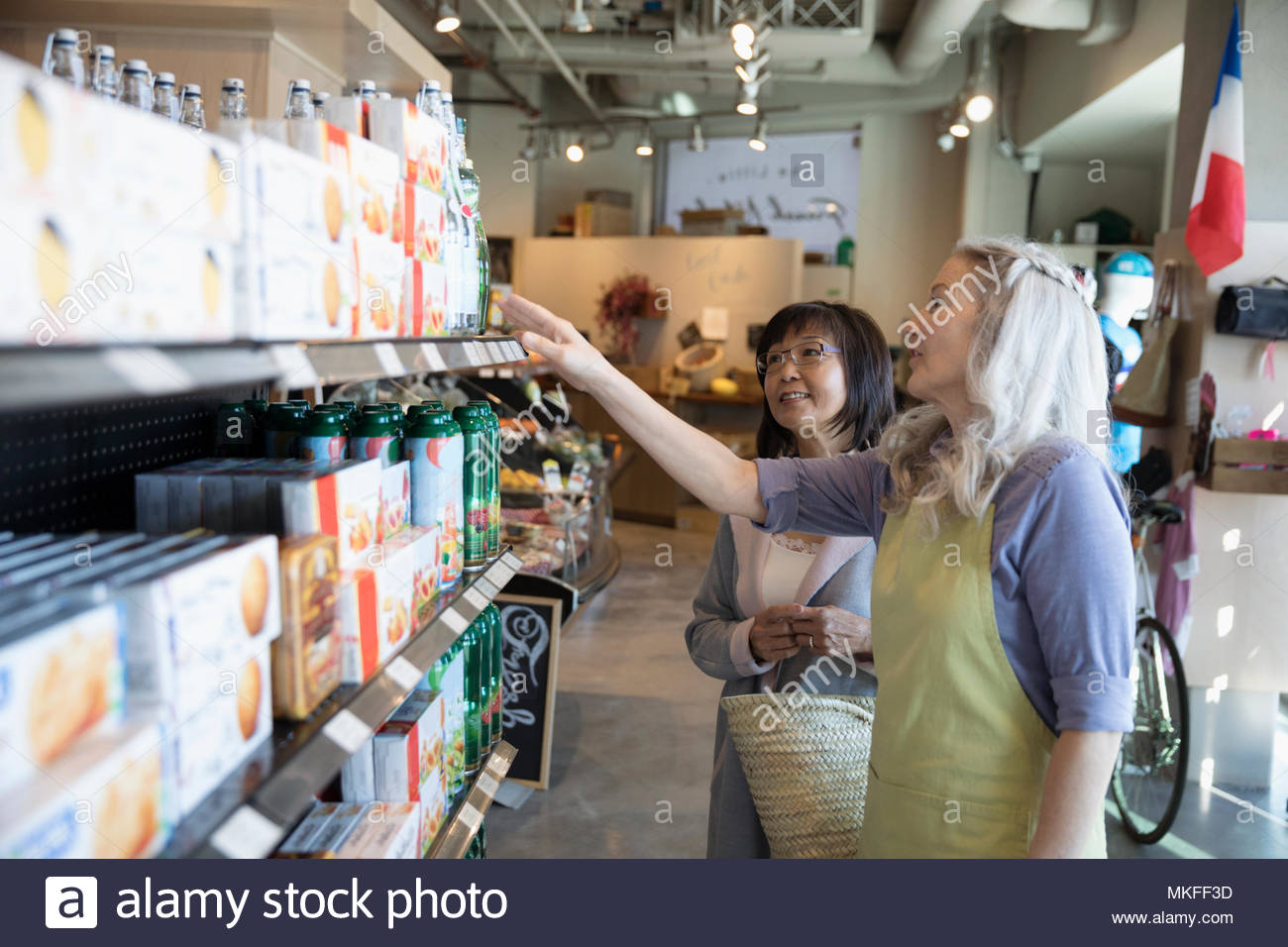 Domestic customer hi-res stock photography and images - Alamy