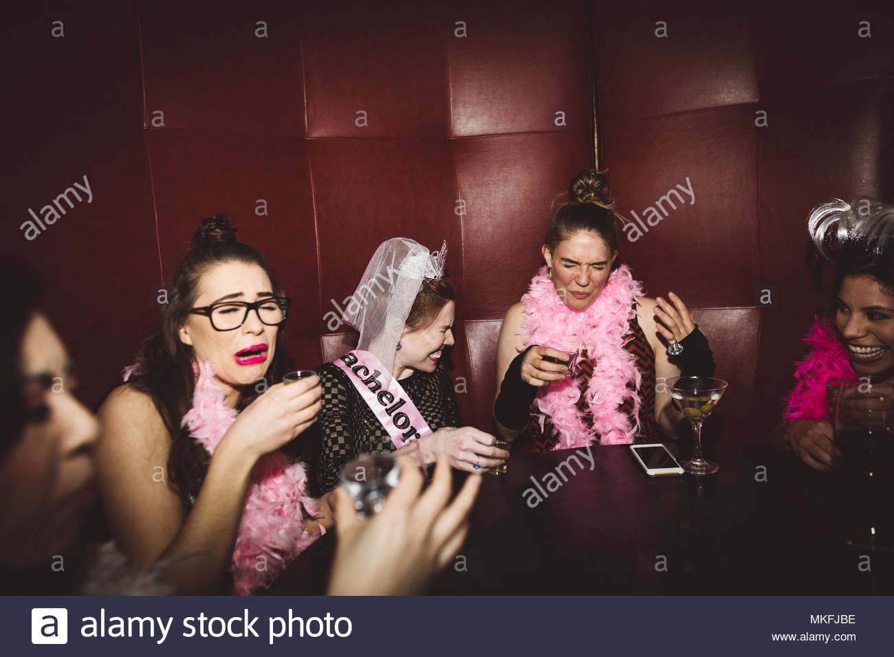 Party girls nightclub hi-res stock photography and images - Alamy