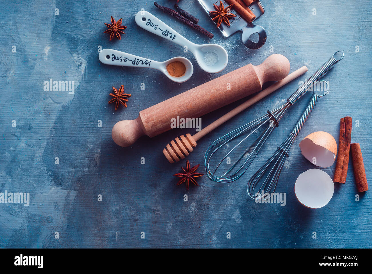 Baking tools hi-res stock photography and images - Alamy