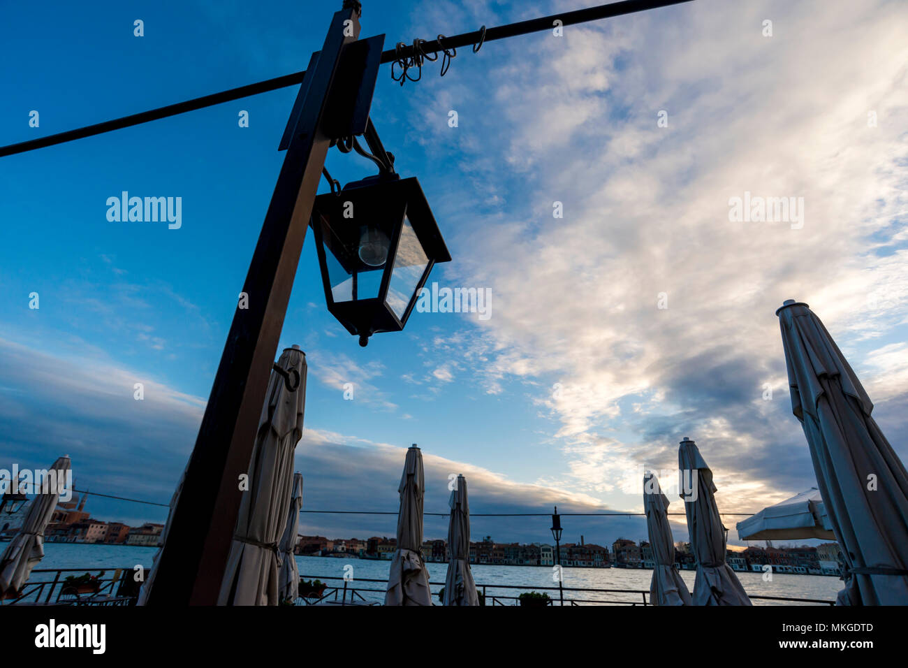 The scenic sky hi-res stock photography and images - Alamy