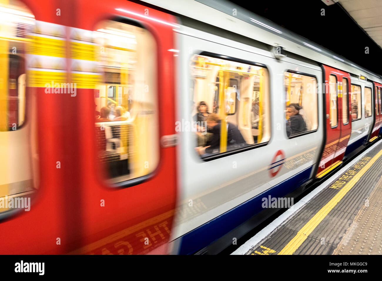 London underground tunnel train hi-res stock photography and images - Alamy