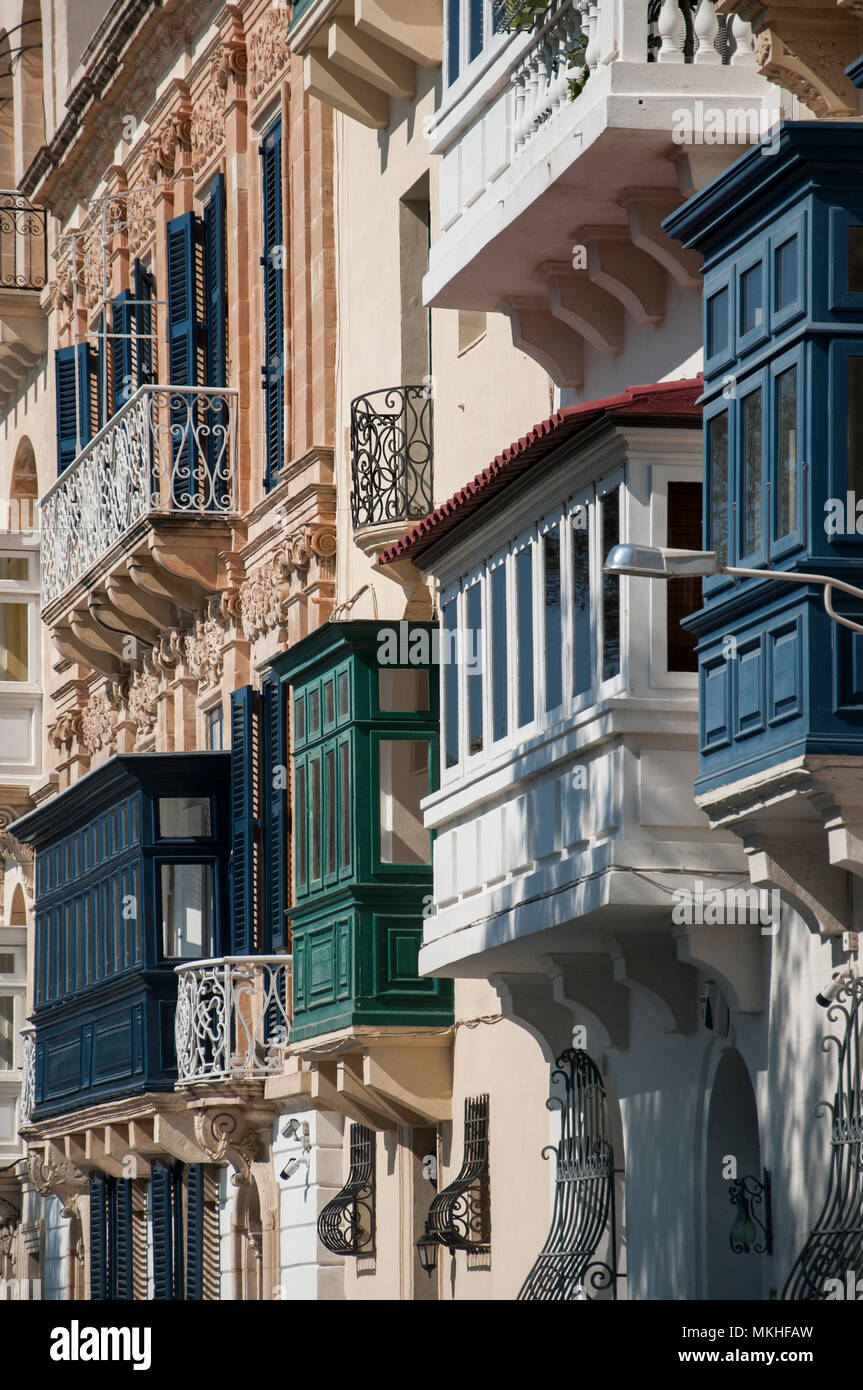 Bay windows city balconies hi-res stock photography and images - Alamy