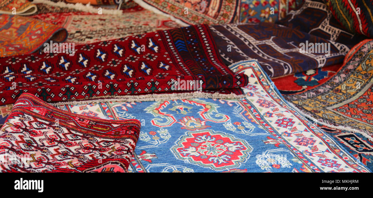 Afghan carpet shop hi-res stock photography and images - Alamy