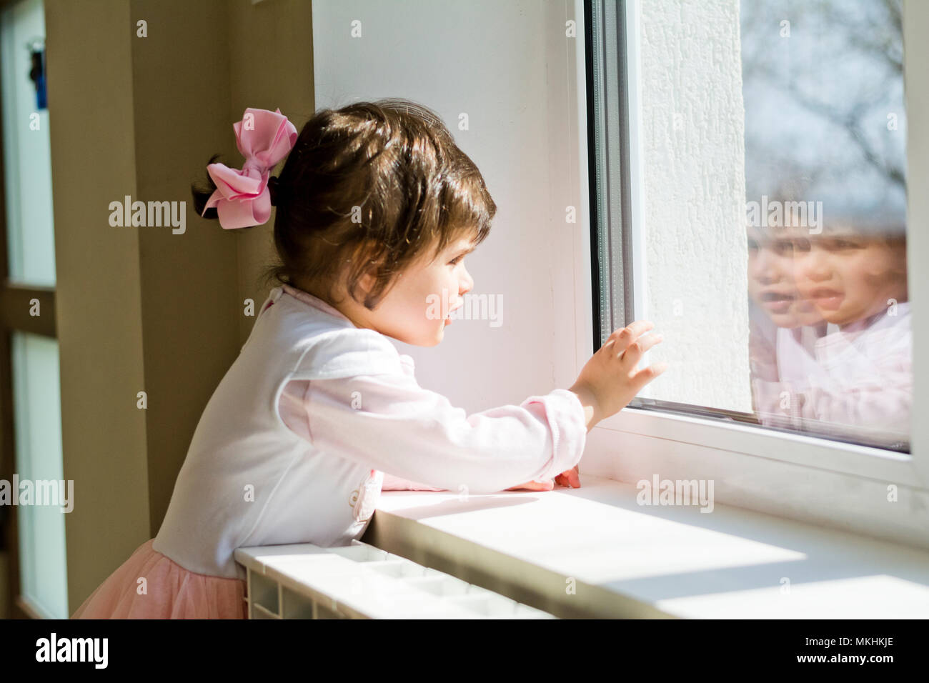 Horizontal females waiting hi-res stock photography and images - Alamy