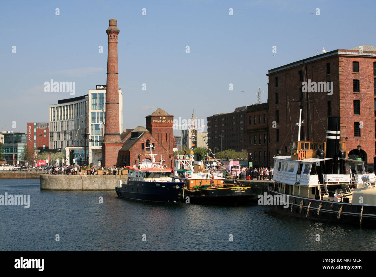 Liverpool revellers hi-res stock photography and images - Alamy