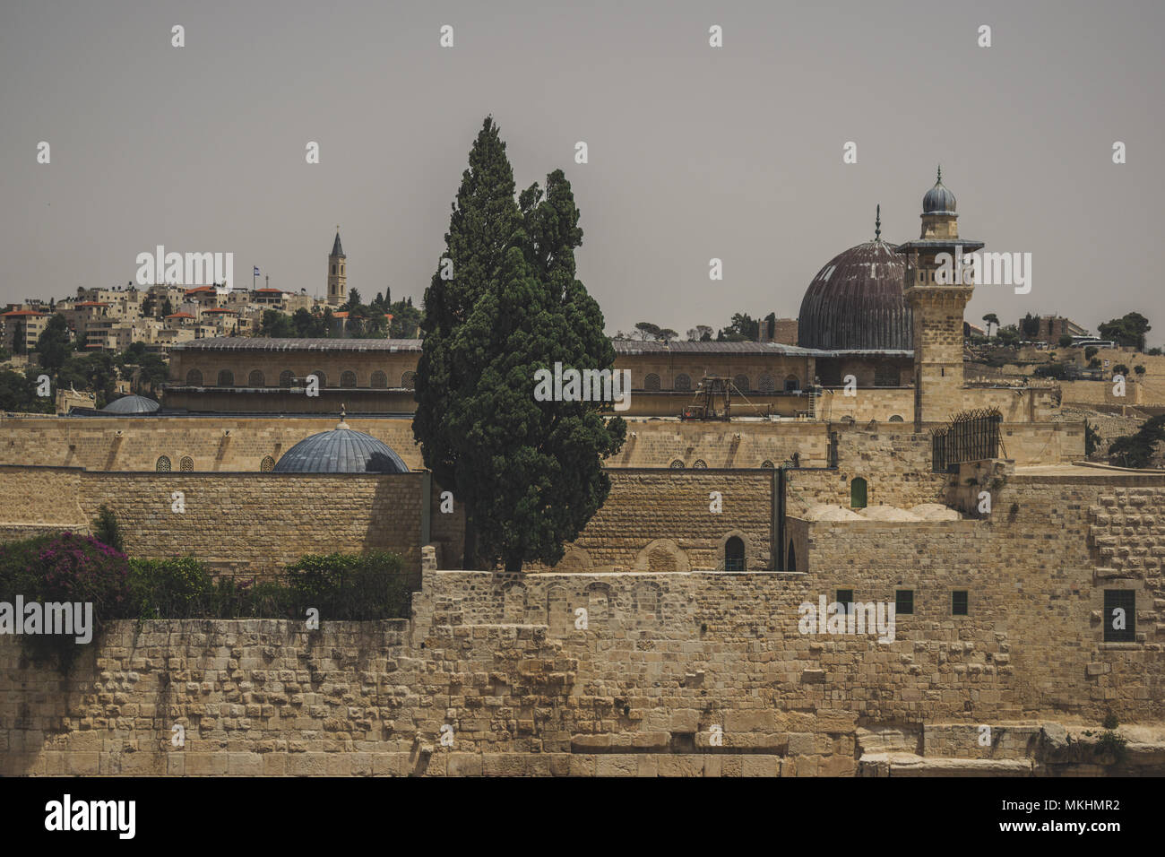 have a good time with friends on traveling Stock Photo - Alamy