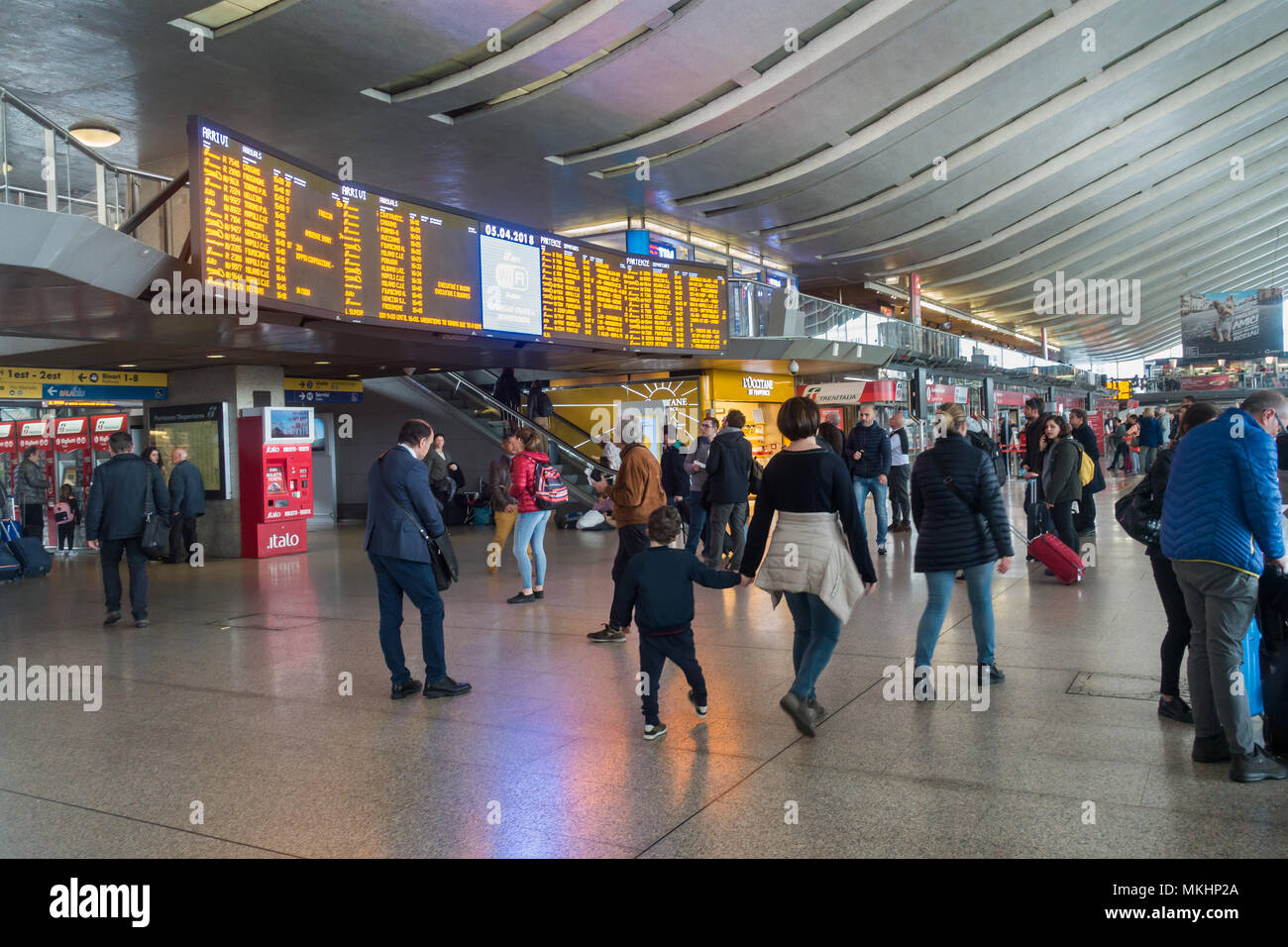 Rome Termini station Stock Photo - Alamy