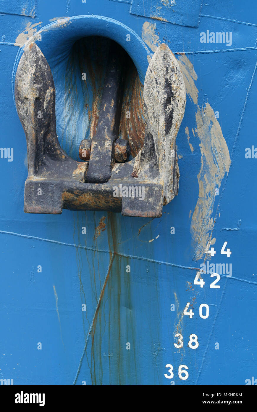Anchor damage hi-res stock photography and images - Alamy
