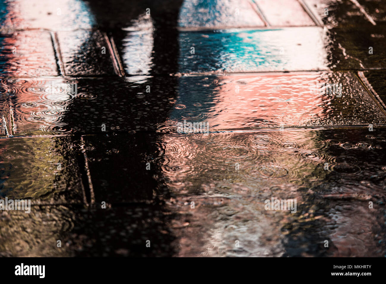 Wet rainy asphalt background surface hi-res stock photography and ...
