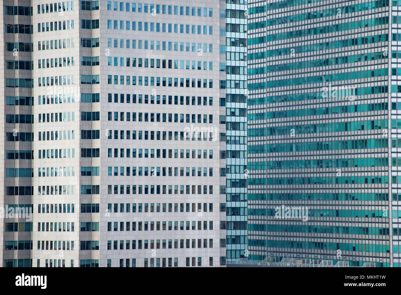 Huge buildings hi-res stock photography and images - Alamy